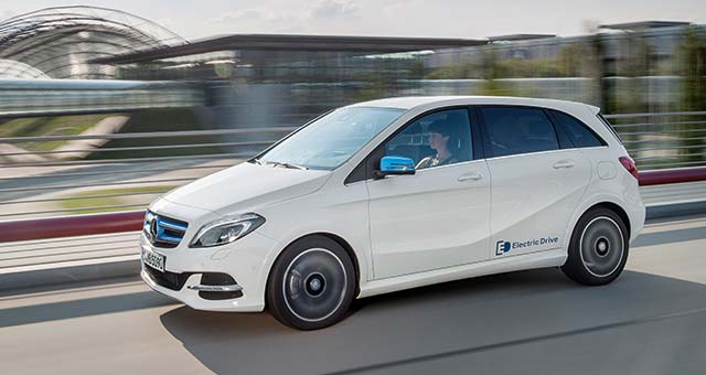 Facelifted Mercedes-Benz B-Class Electric Drive Revealed