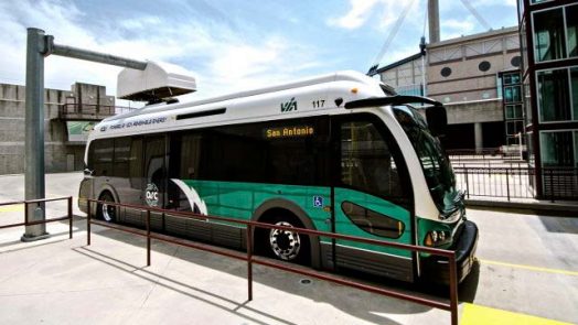 Freightliner Custom Chassis Debuts Production MT50e All-Electric Chassis