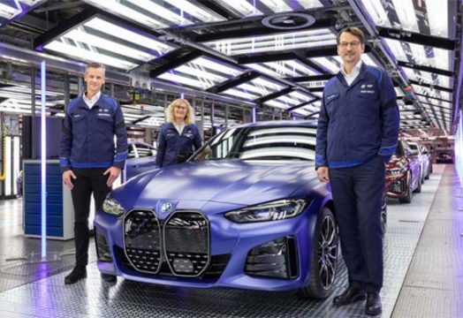 BMW iX5 Hydrogen confirmed for series production in 2028
