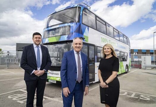 Mercedes-Benz eCitaro electrifies inter-city routes: 45 electric buses ...