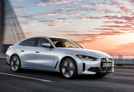 BMW iX5 Hydrogen: New Flat Tank Tech Delivers 750 km Range