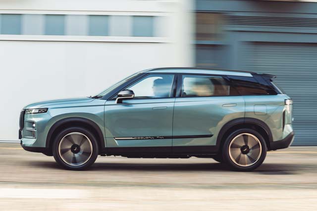 Chinese JAECOO 7 Plug-in Hybrid SUV available from £35,065